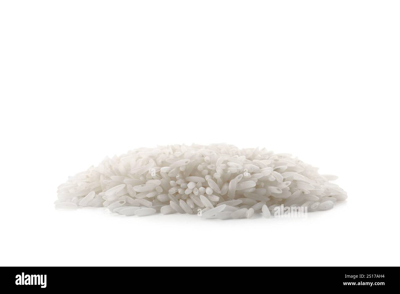 Pile of raw rice on white background Stock Photo - Alamy