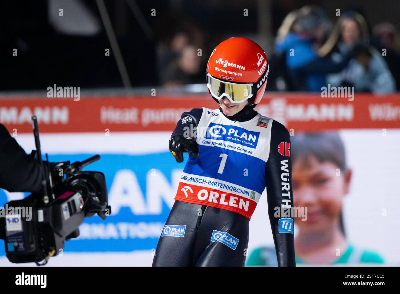Selina Freitag (Deutschland) freut sich im Ziel, GER, FIS Viessmann ...