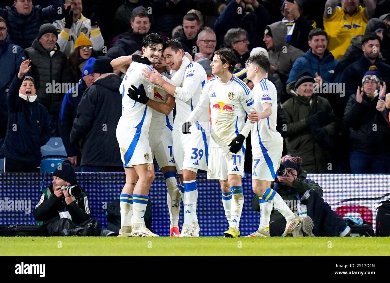 Leeds United's Pascal Struijk celebrates scoring their side's first ...