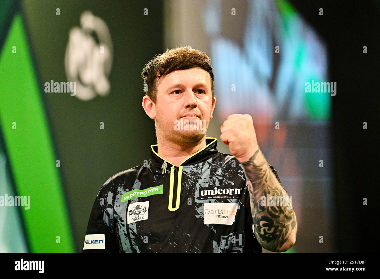 Alexandra Palace, London, UK. 1st Jan, 2025. 2024/25 PDC Paddy Power ...