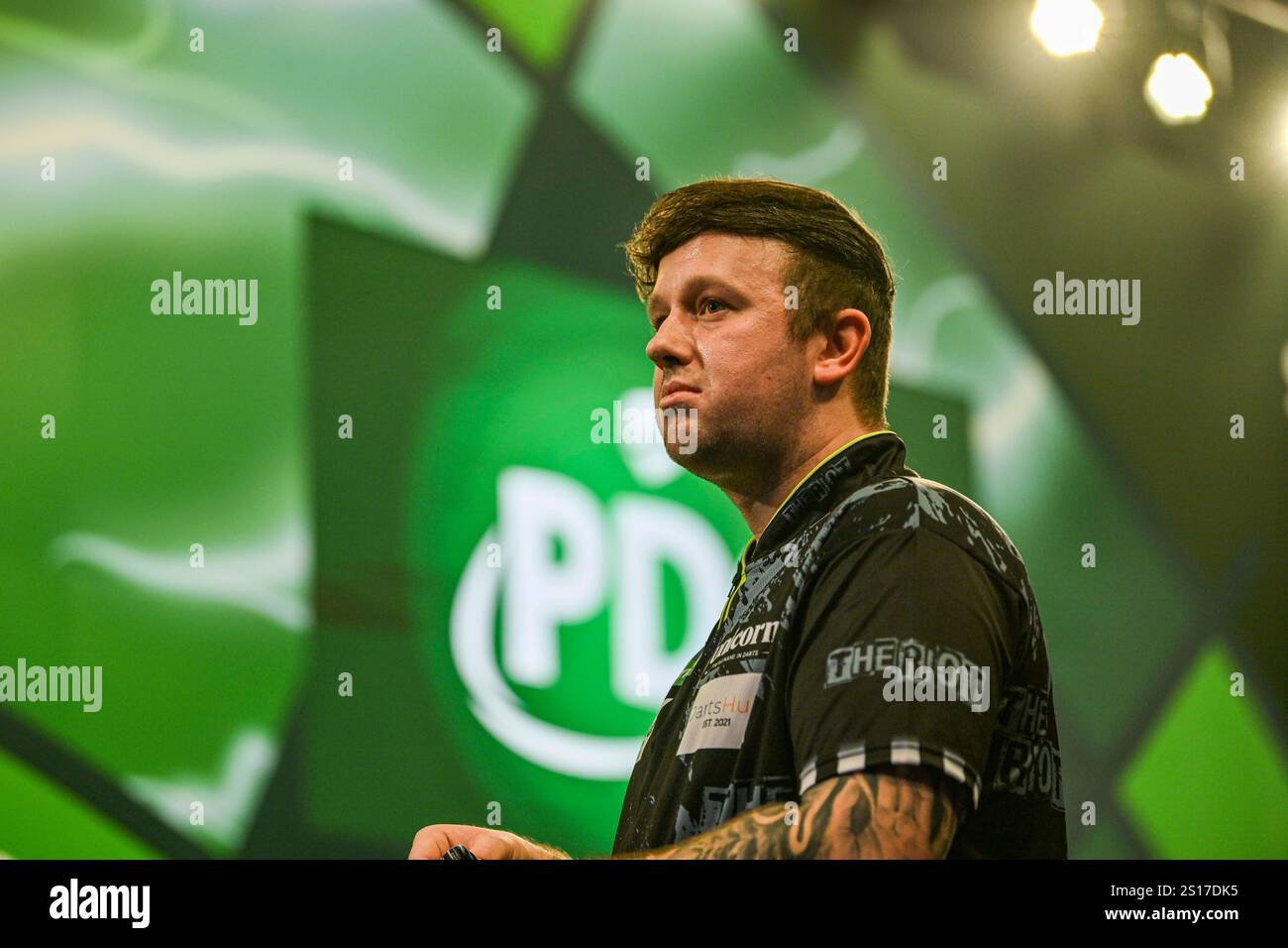 Alexandra Palace, London, UK. 1st Jan, 2025. 2024/25 PDC Paddy Power ...