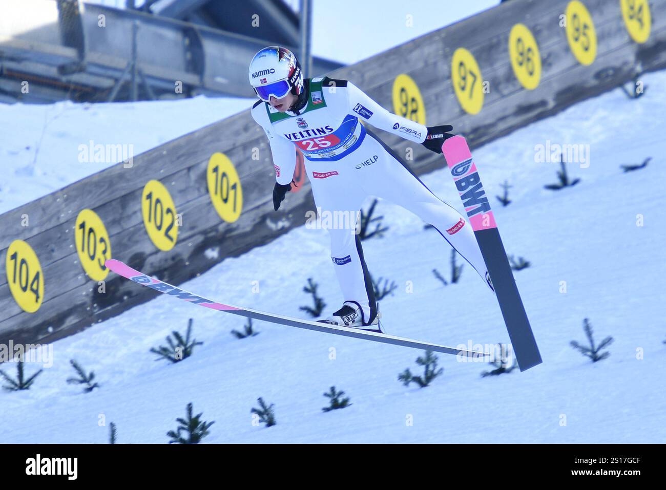 Garmisch Partenkirchen, Germany. 01st Jan, 2025. GARMISCH-PARTENKIRCHEN ...