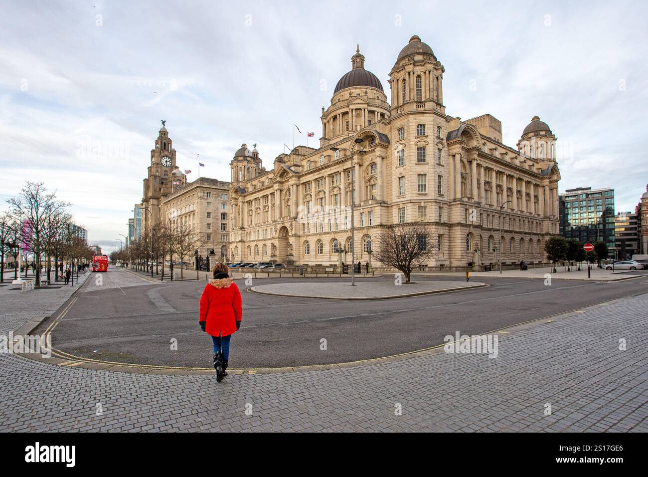 The Port of Liverpool Building, Grade II listed building in Liverpool ...