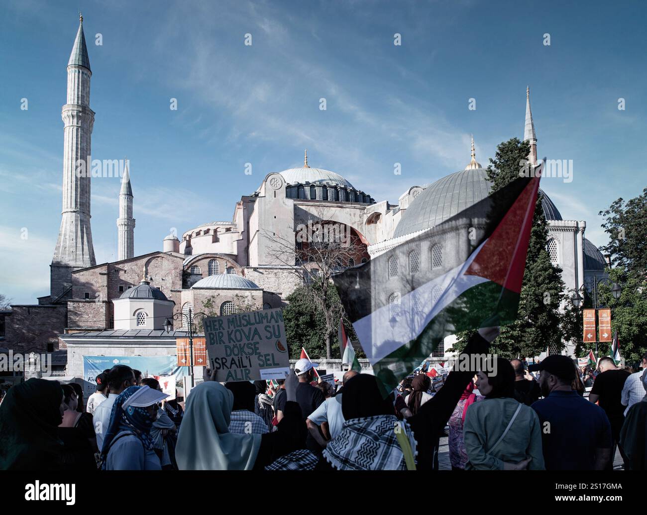 Pro-Palestinian protests in front of Hagia Sophia Grand Mosque in ...