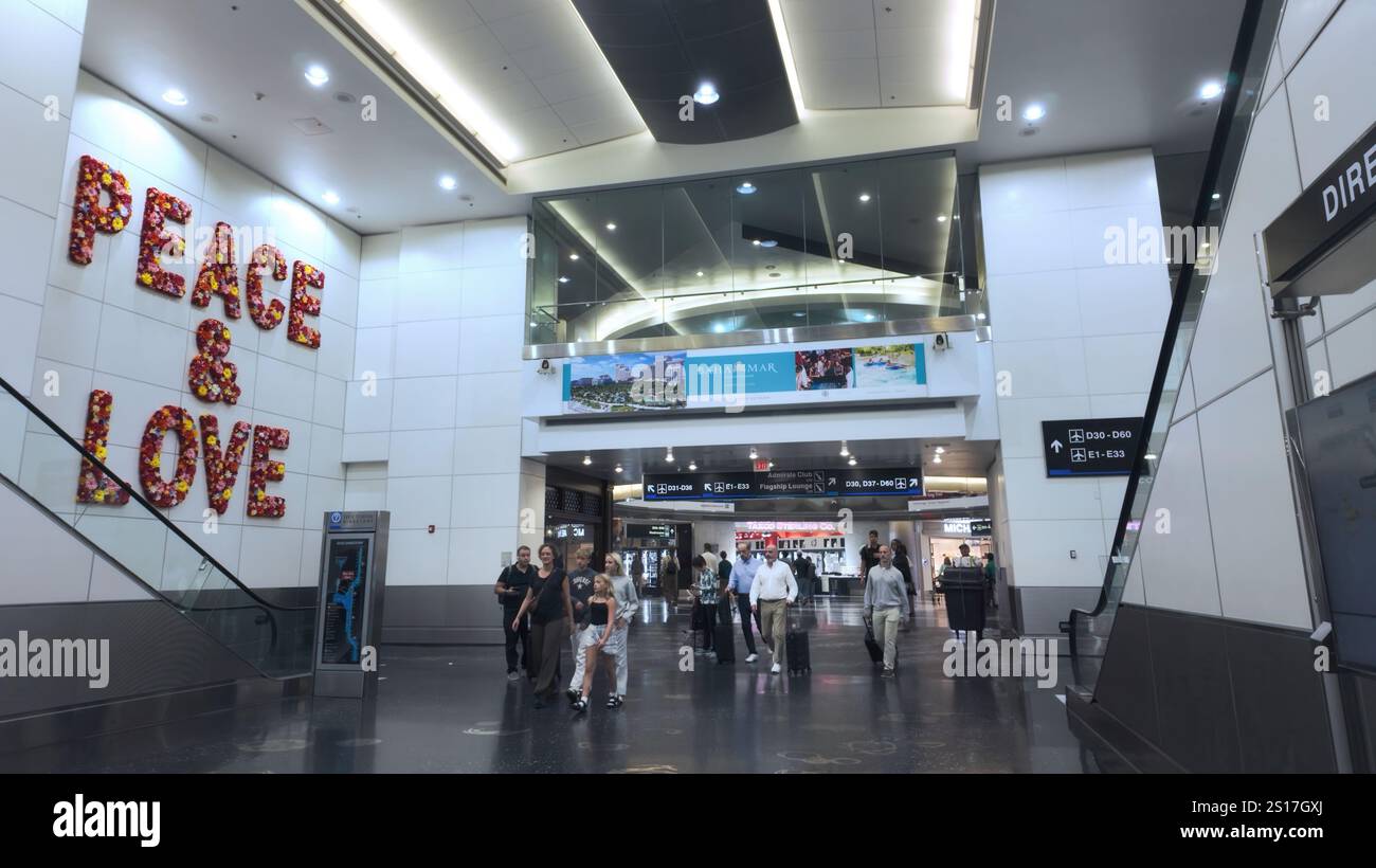 Miami International Airport - the gates - MIAMI, UNITED STATES ...