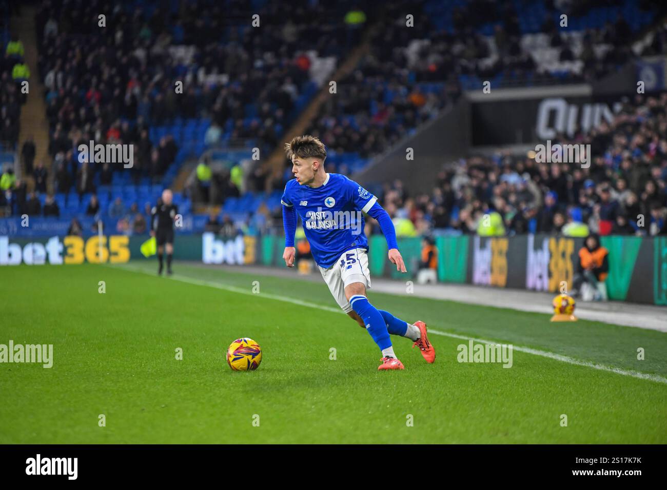 Cardiff City Stadium, Cardiff, UK. 1st Jan, 2025. EFL Championship ...