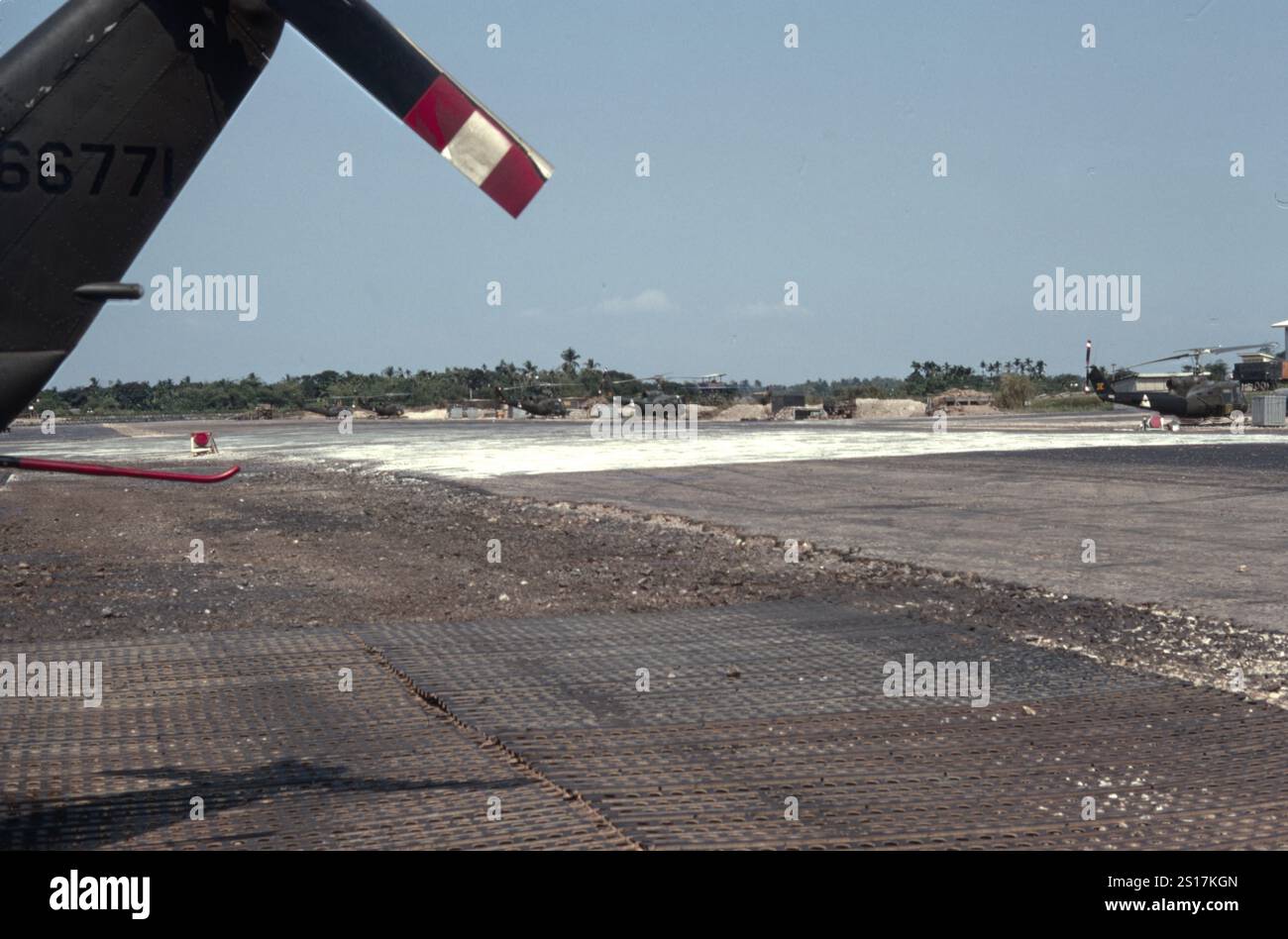 Vietnam War / Vietnamwar - US ARMY Bell UH-1C Gunship Stock Photo - Alamy