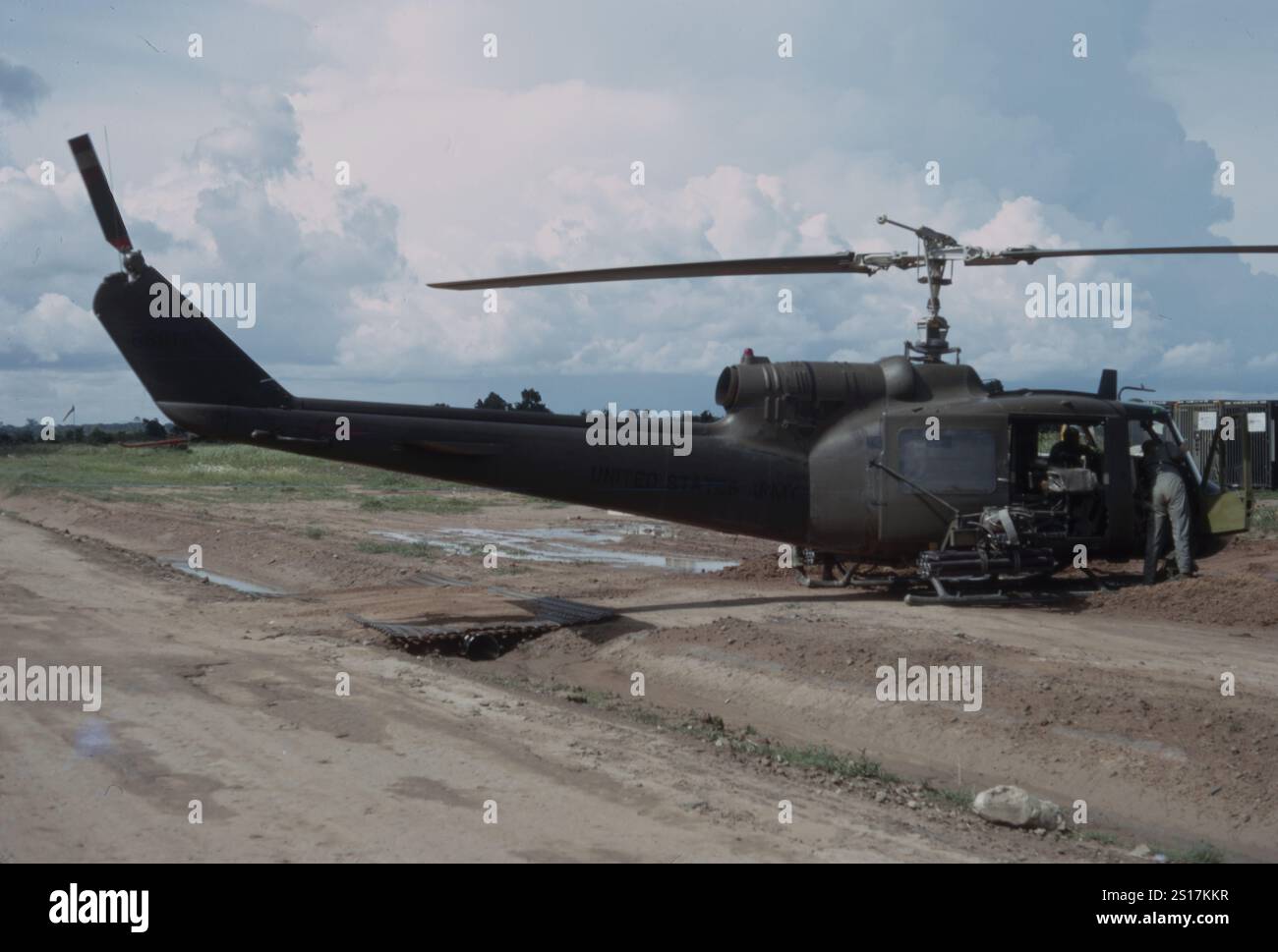 Vietnam War / Vietnamwar - US ARMY Bell UH-1C Gunship Stock Photo - Alamy