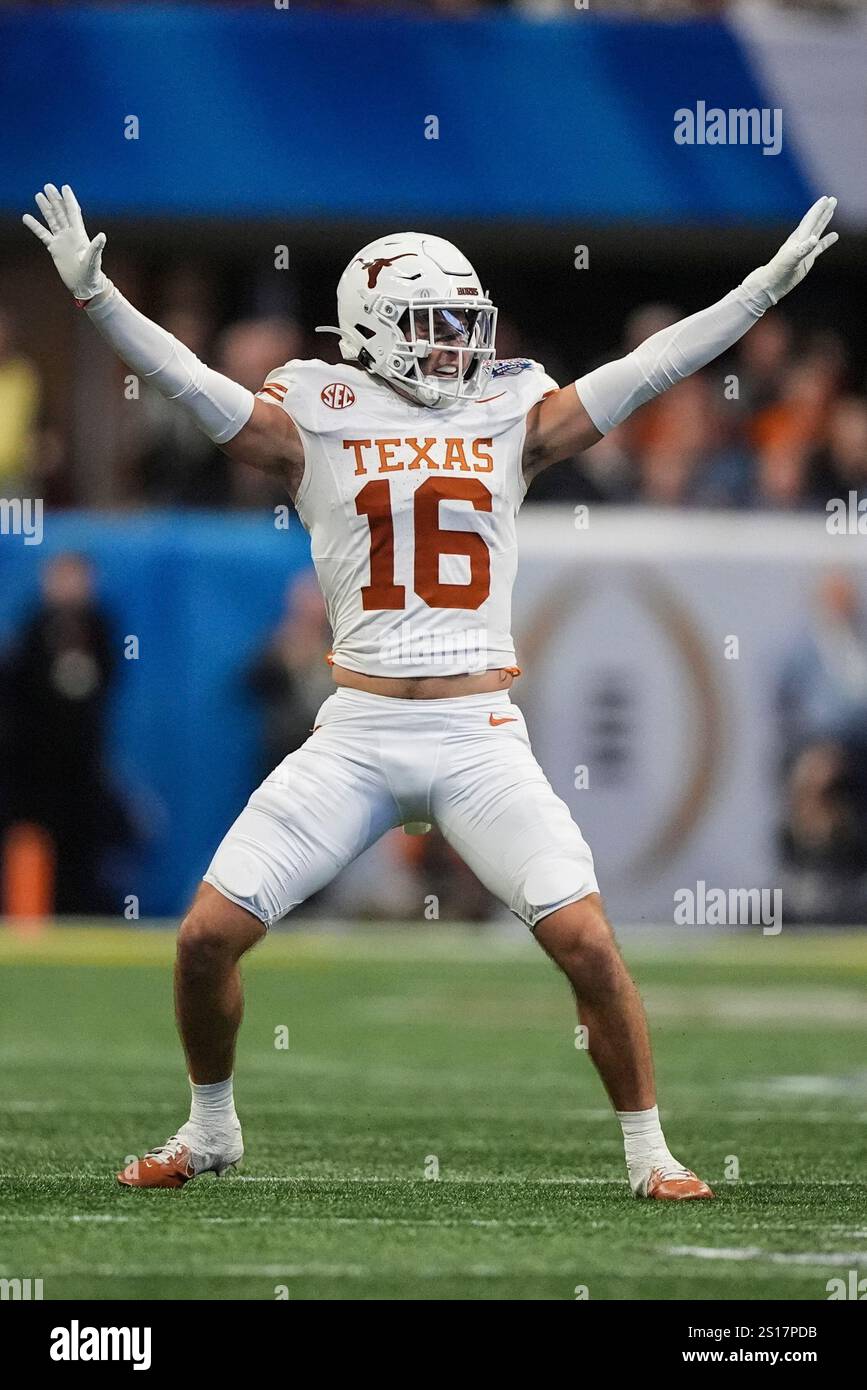 Texas defensive back Michael Taaffe (16) celebrates a play against ...