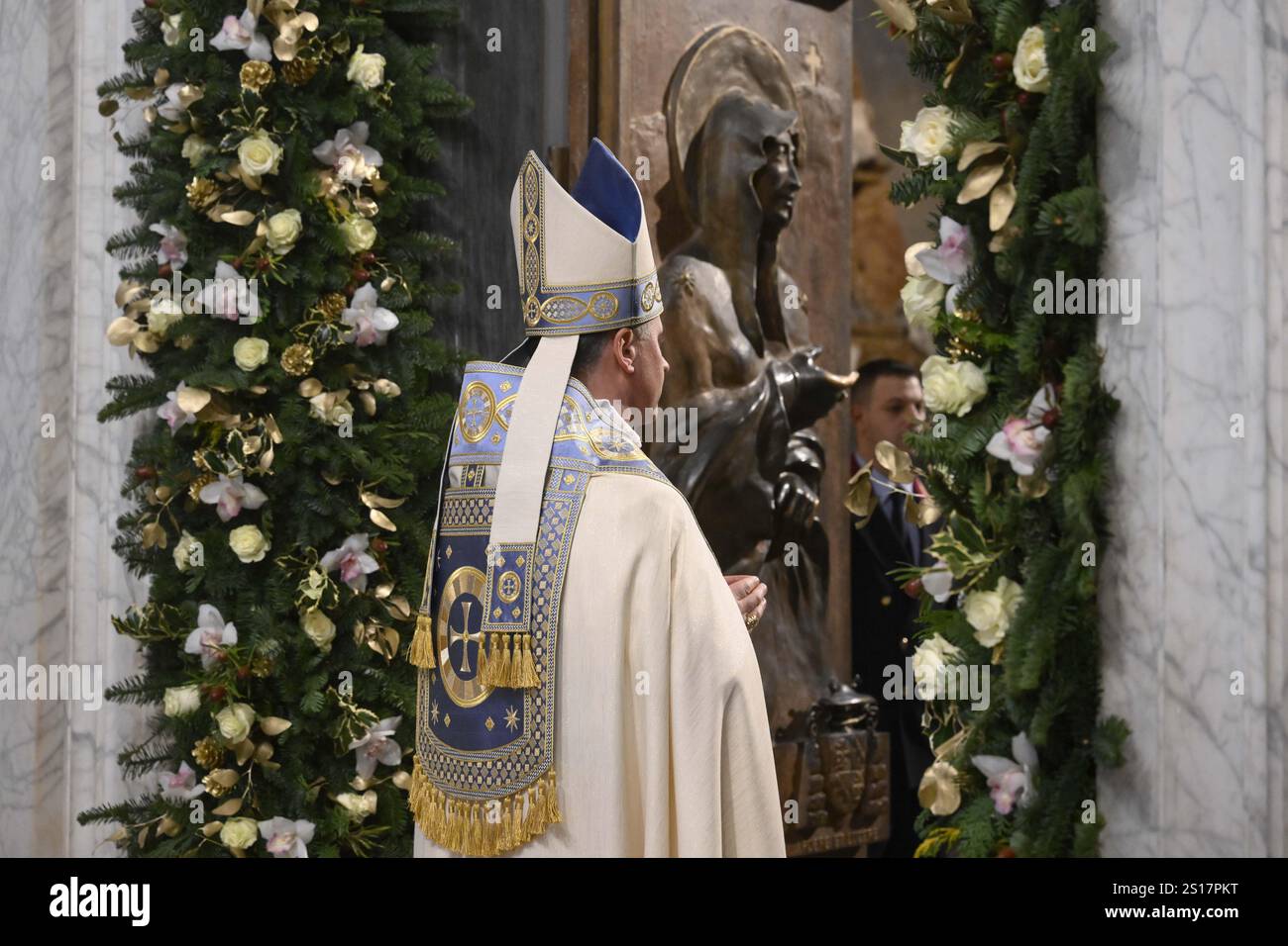 Rome, Italy. 01st Jan, 2025. **NO LIBRI** Italy, Rome, 2025/1/1 ...