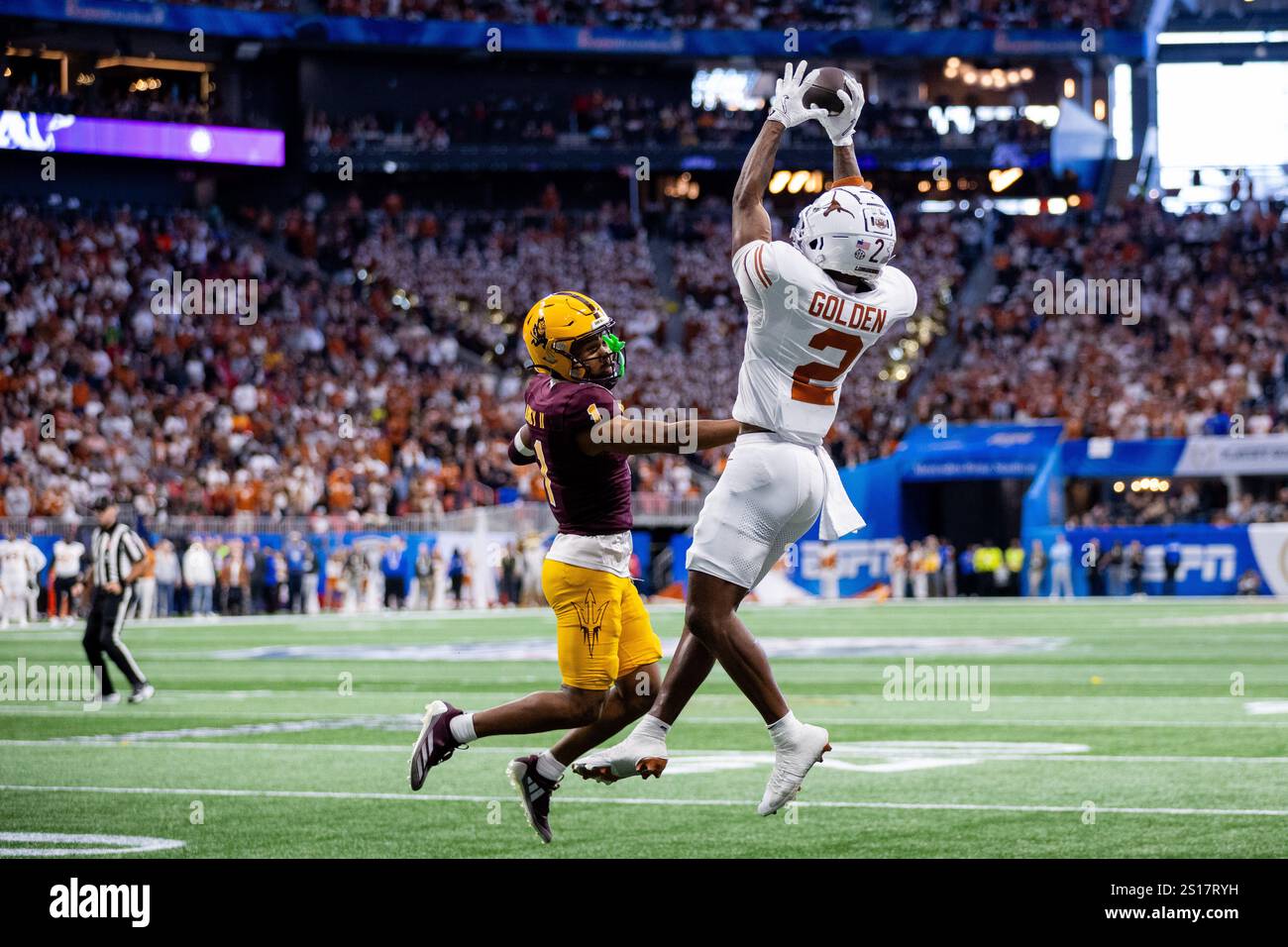 January 1, 2025: Texas wide receiver Matthew Golden (2) catches a ball ...