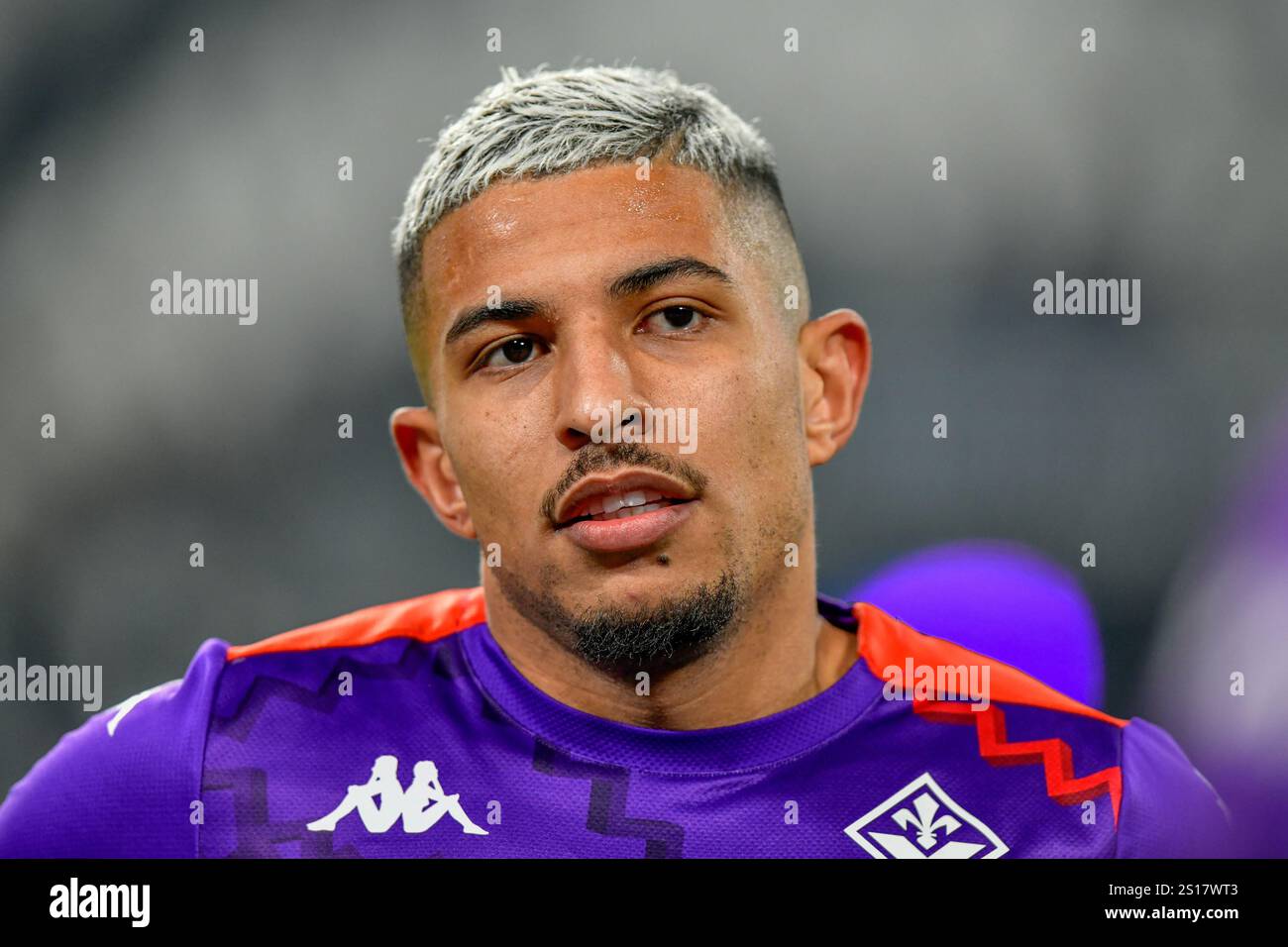 Fiorentina juventus serie a 2024 hi-res stock photography and images ...