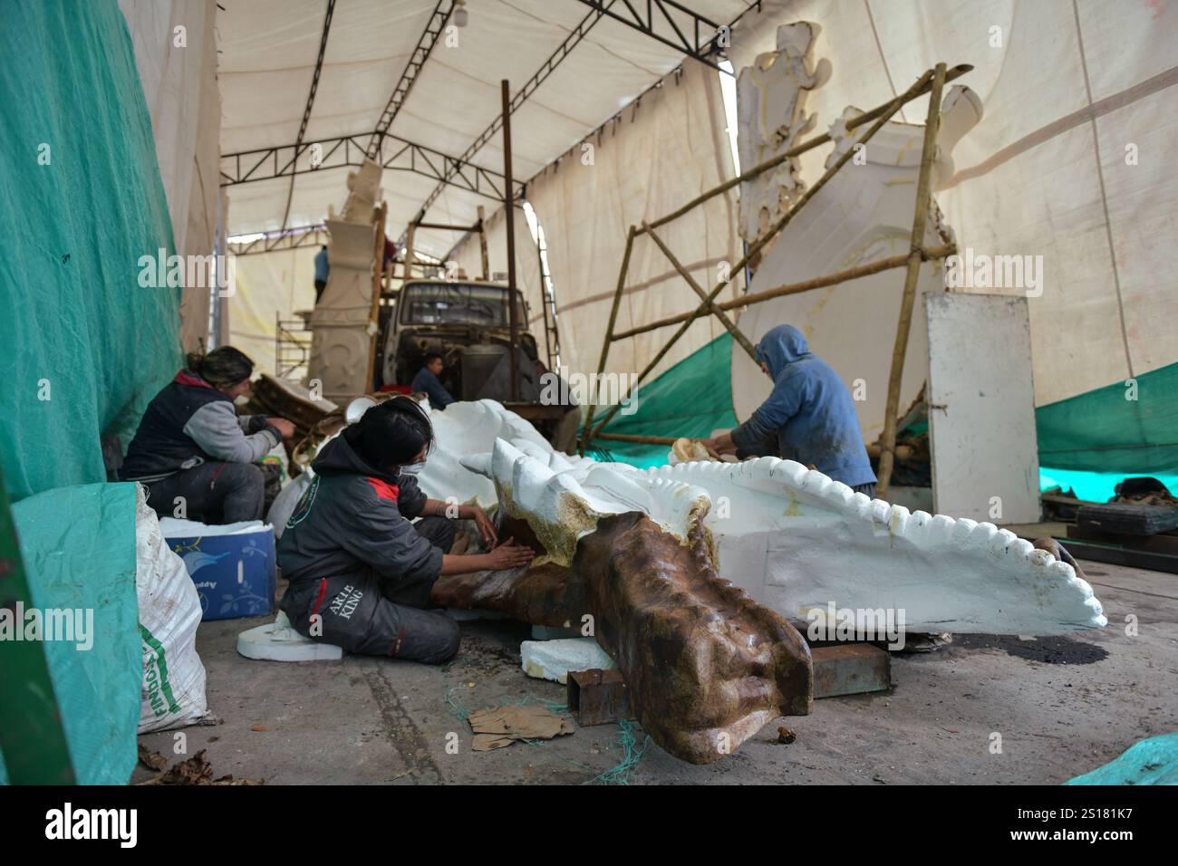 Pasto, Colombia. 09th Dec, 2024. The workshop of master sculptor ...