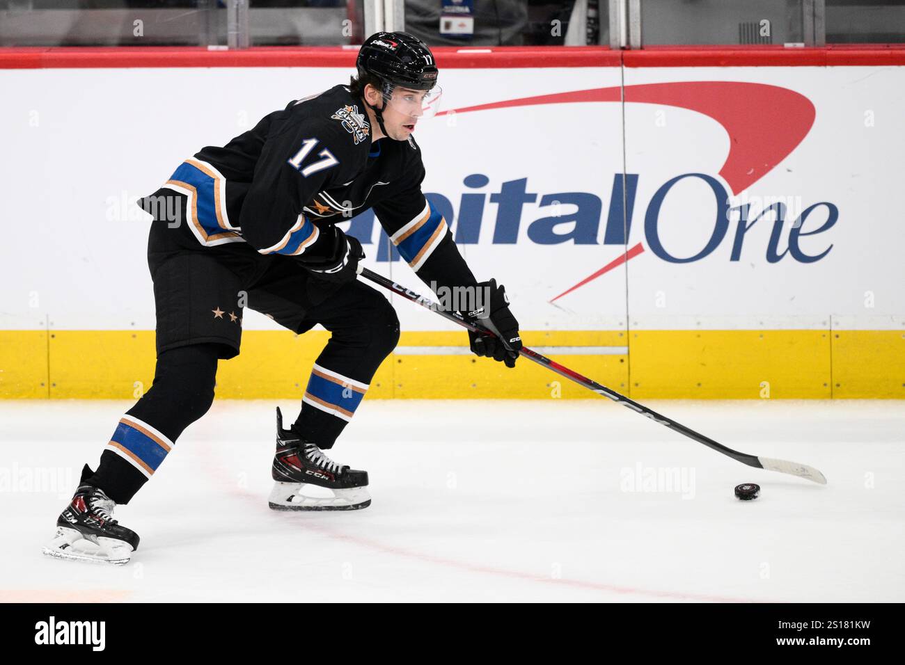 Washington Capitals center Dylan Strome (17) in action during the third ...