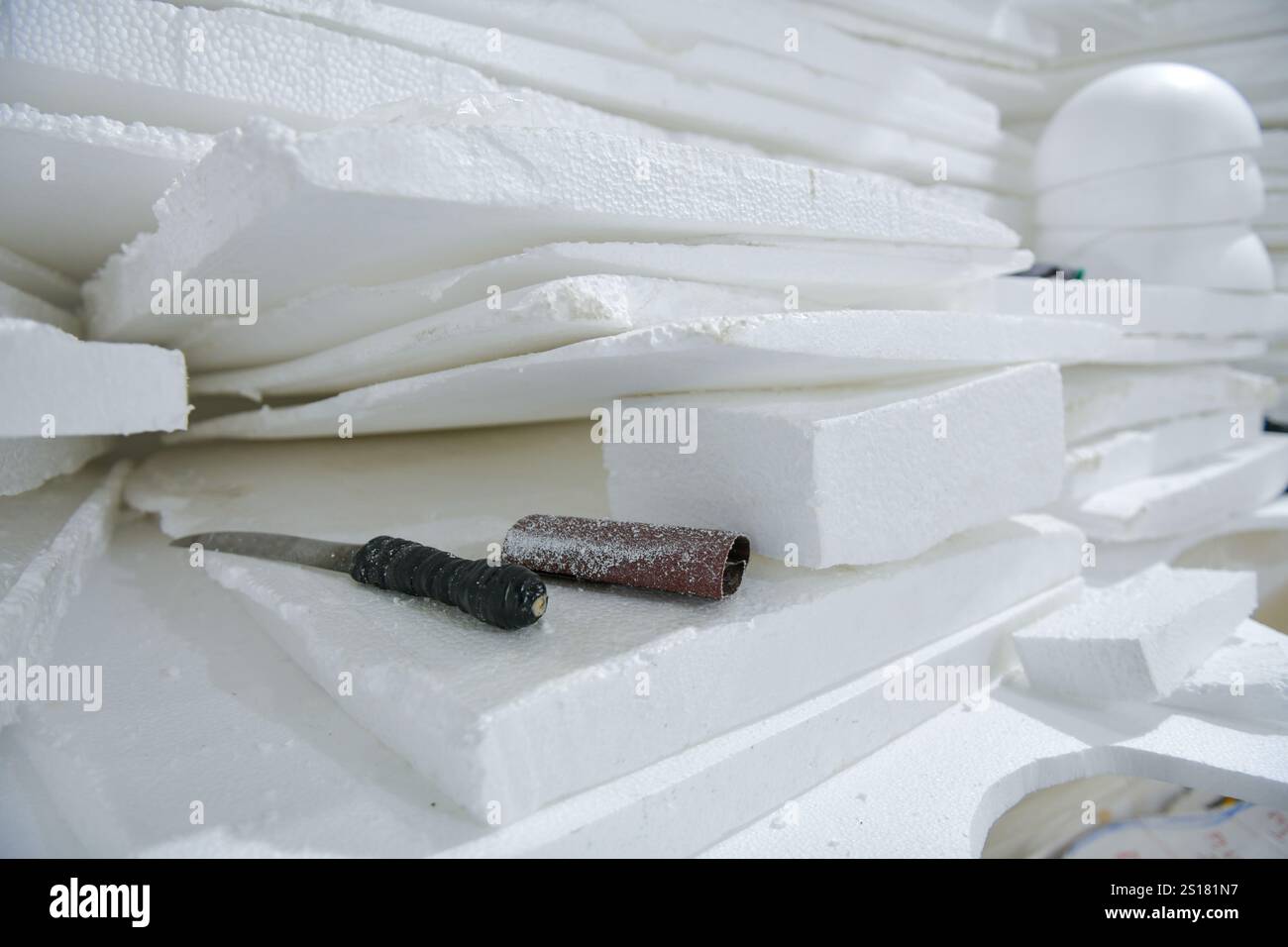 Pasto, Colombia. 09th Dec, 2024. The workshop of master sculptor ...