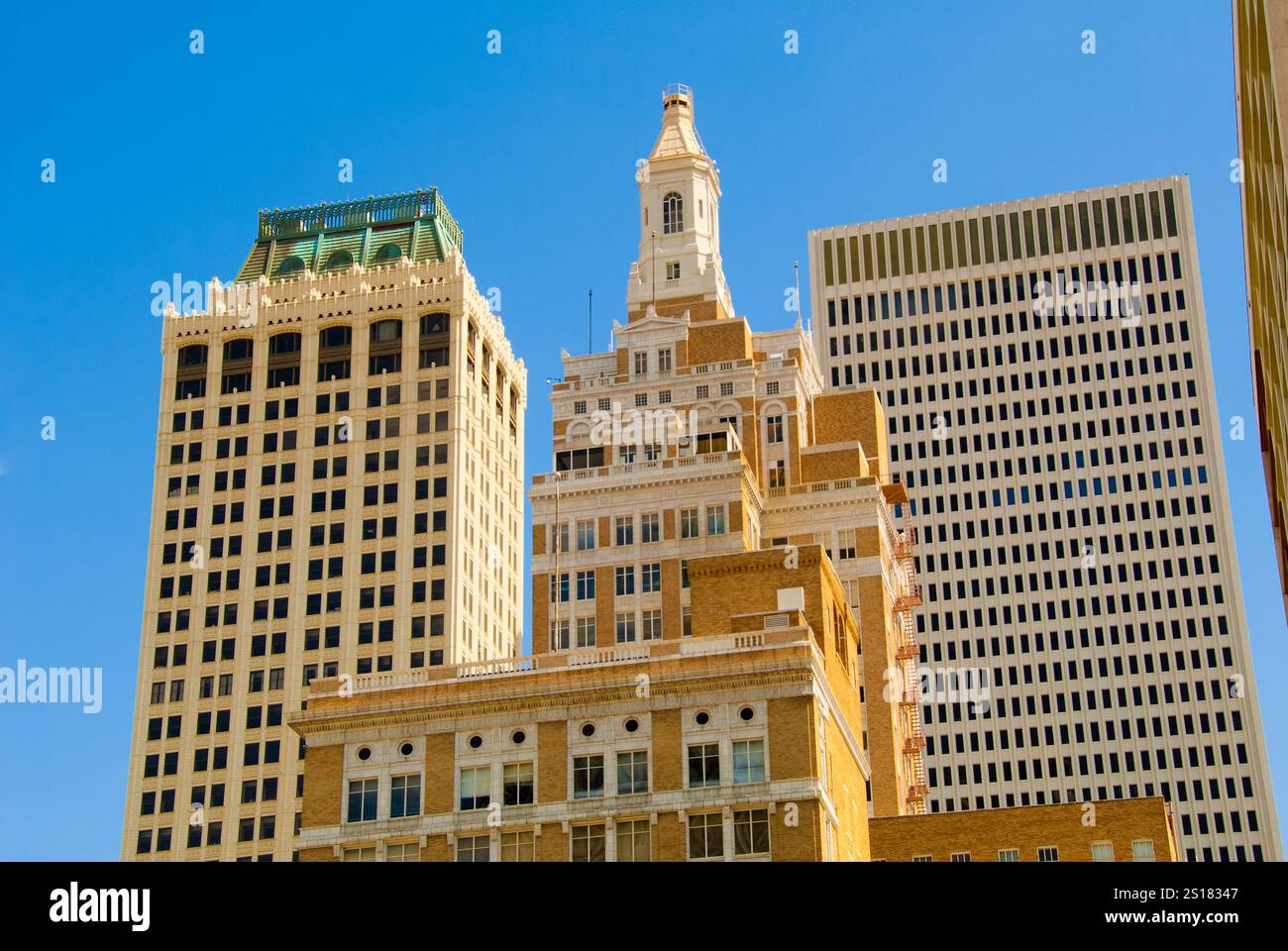 Tulsa buildings hi-res stock photography and images - Alamy