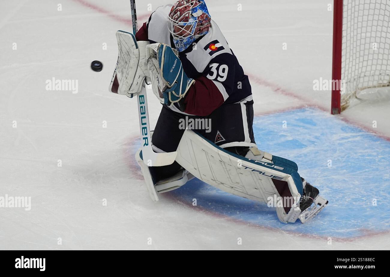 Colorado Avalanche goaltender Mackenzie Blackwood (39) in the first ...
