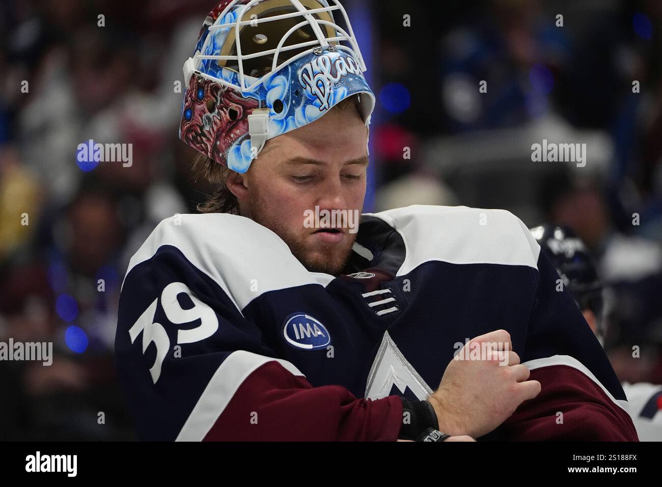 Colorado Avalanche goaltender Mackenzie Blackwood (39) in the second ...