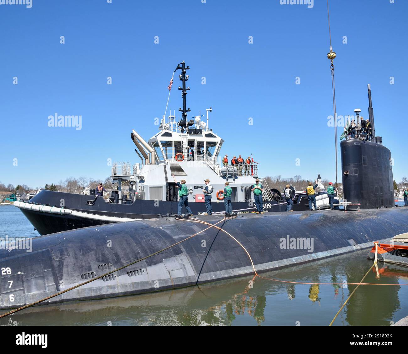 KITTERY, Maine (Apr. 9, 2024) USS Greeneville (SSN 772) departs ...