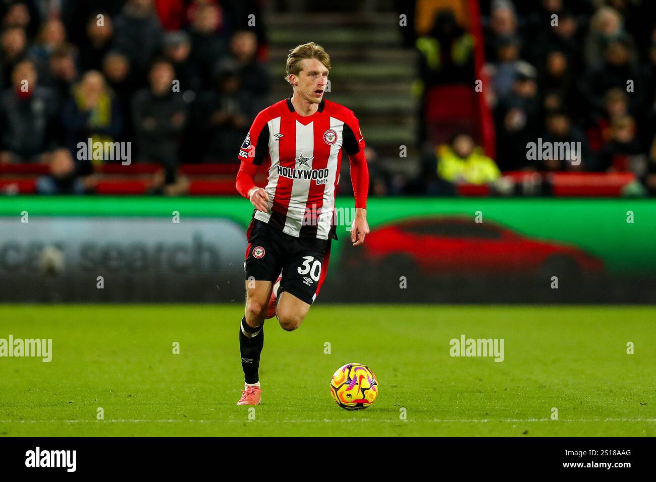 Mads Roerslev of Brentford runs with the ball during the Premier League ...