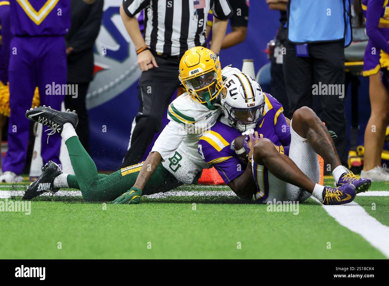 HOUSTON, TX - DECEMBER 31: LSU Tigers wide receiver Chris Hilton Jr. (3) catches the ball on the ...