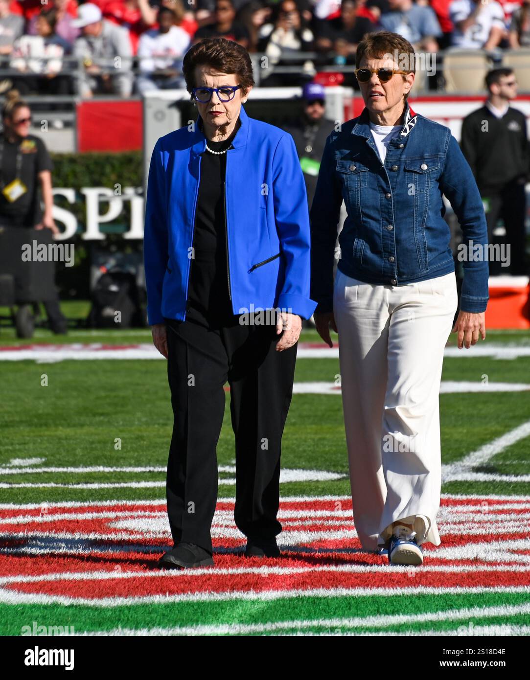 Pasadena, United States. 01st Jan, 2025. Rose Bowl Parade Grand Marshal ...