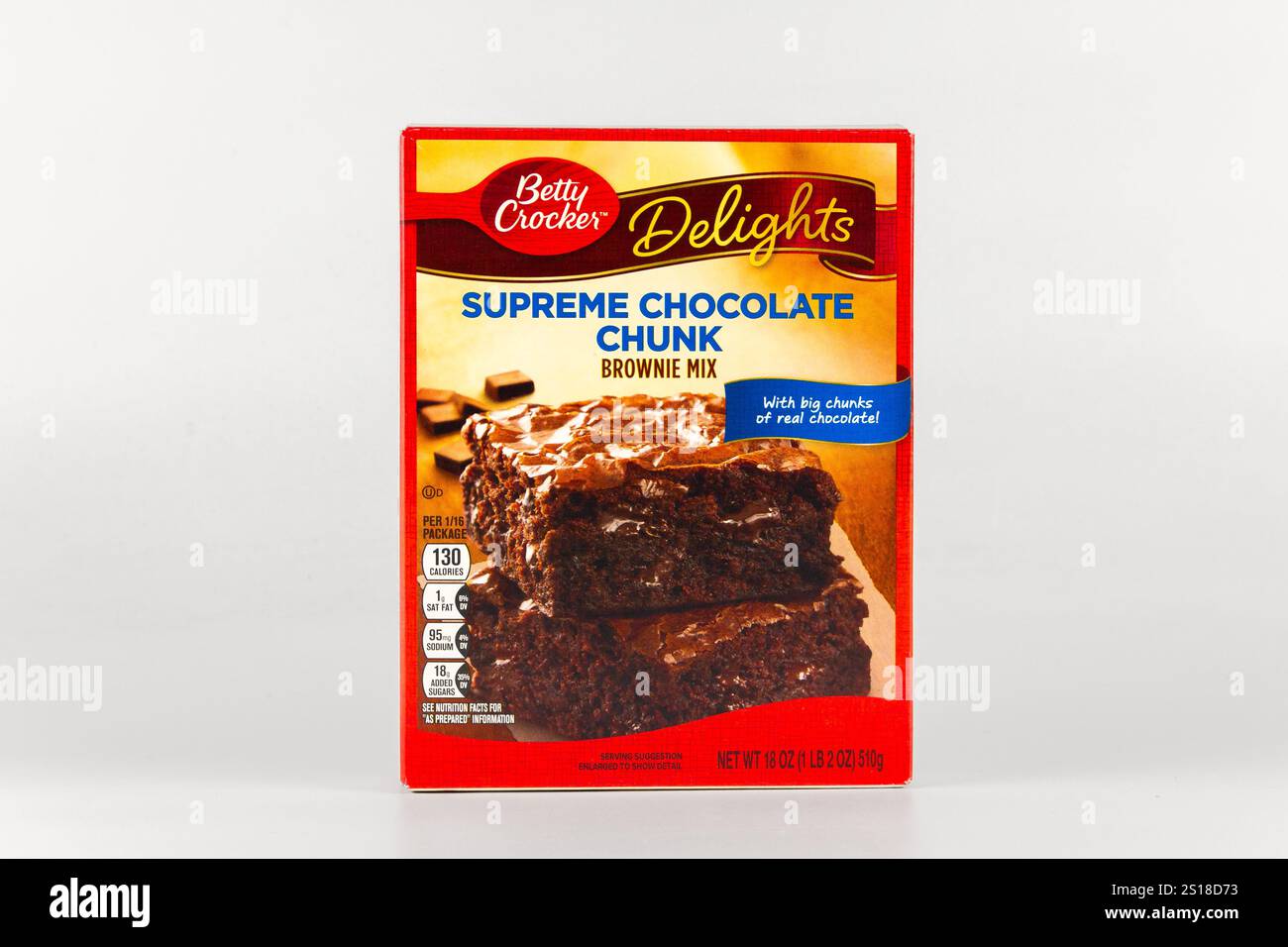 ST. PAUL, MN, USA JANUARY 1, 2025: Betty Crocker Supreme Chocolate ...