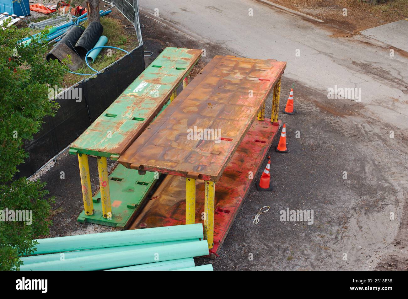 Green Foundation Unit Trench Support for trench wall. Trench shoring ...