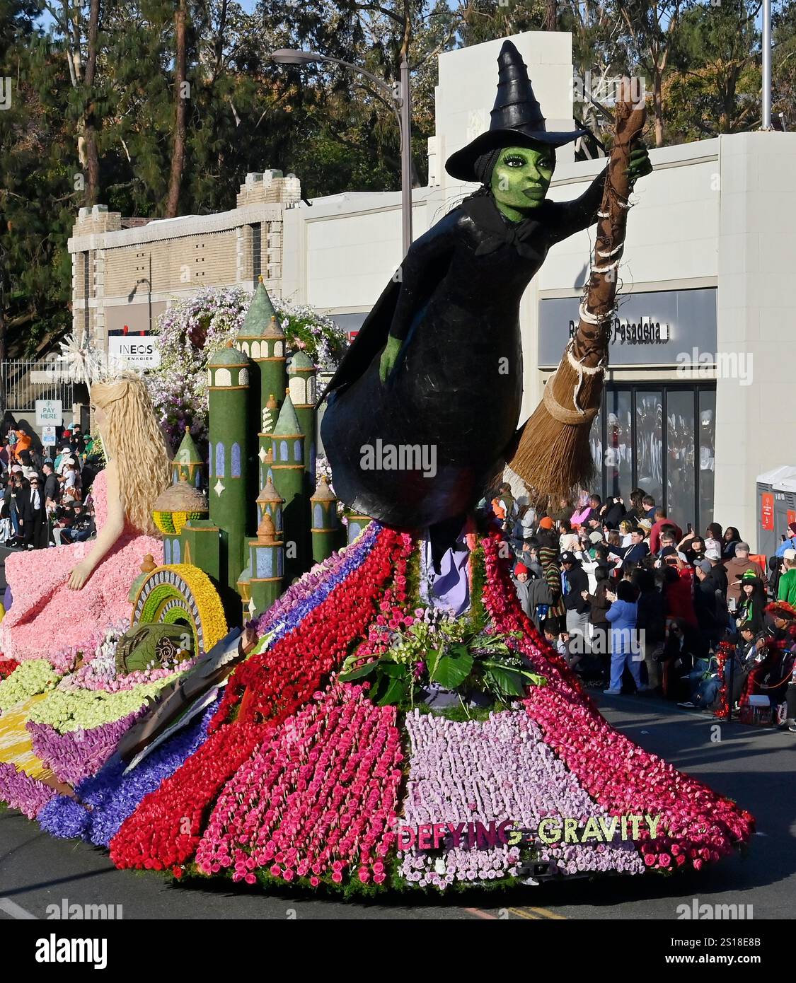 Pasadena, United States. 01st Jan, 2025. Phoenix Decorating Company's ...