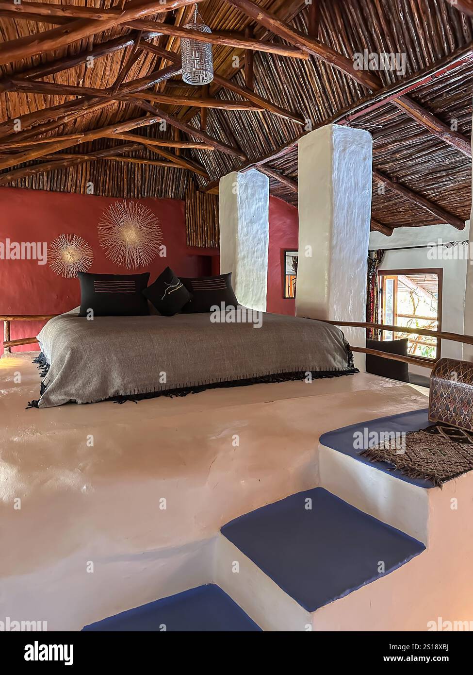 MOROCCO. TANGER REGION, NEAR ASILAH. L'AUBERGE BERBARI, A PLEASANT ECO ...