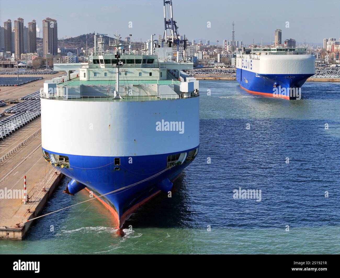 YANTAI, CHINA - JANUARY 2, 2025 - A car carrier loads cars for export ...