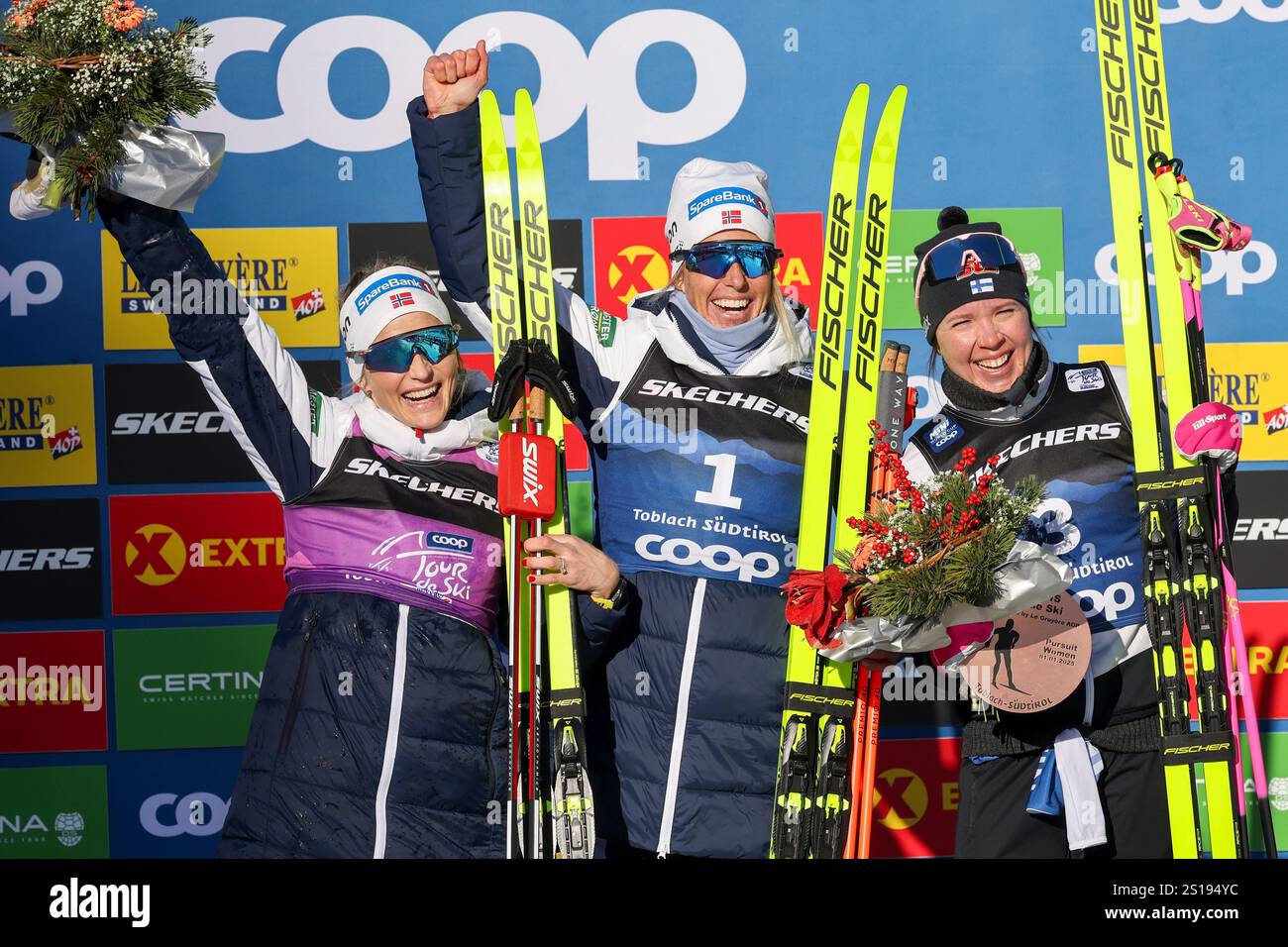Toblach, Italy 20250101. Astrid Oyre Slind, Therese Johaug (left) and Kerttu Niskanen from ...