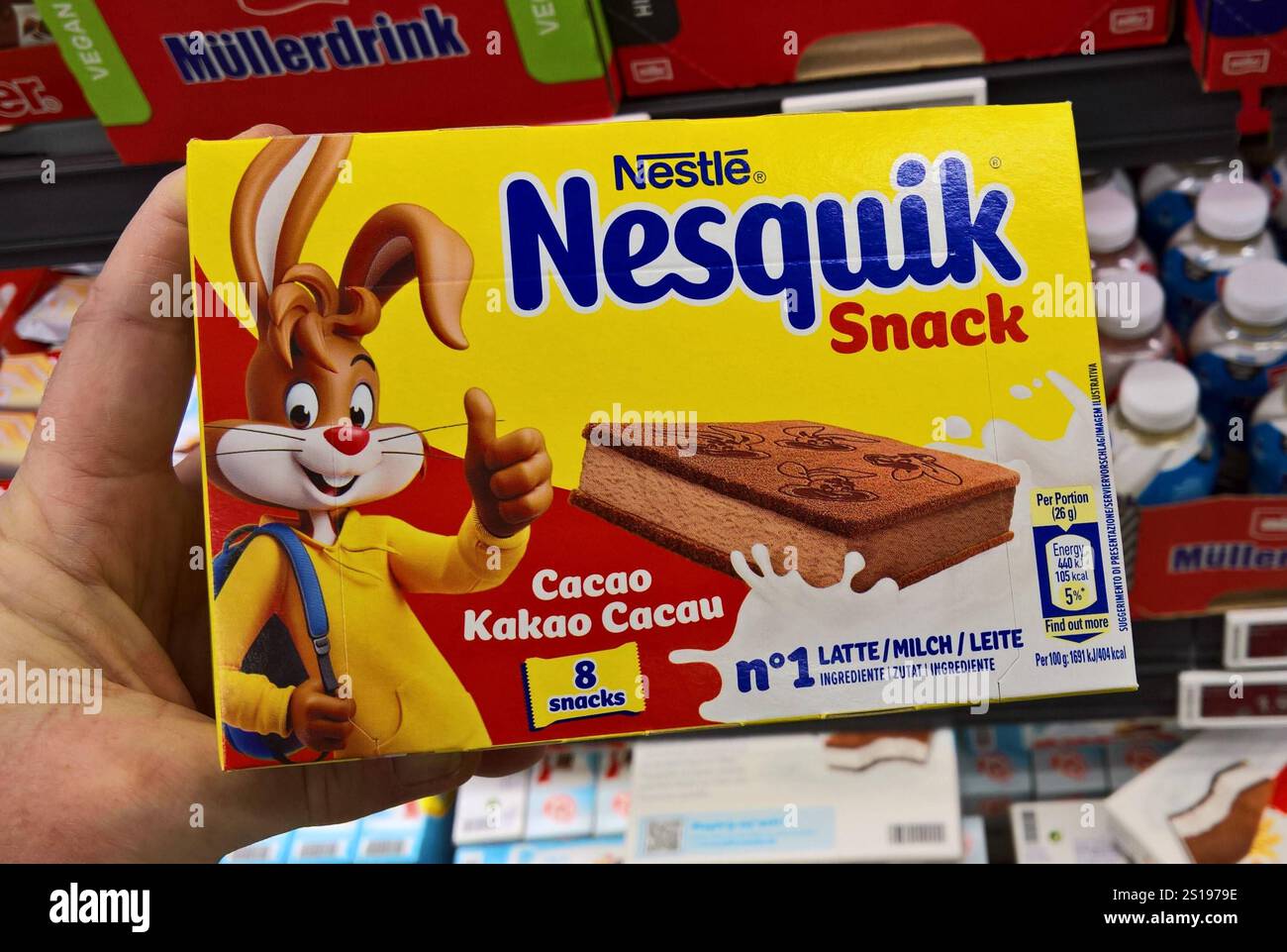 Nestle - Nesquik Snack *** Nestle Nesquik Snack Stock Photo - Alamy