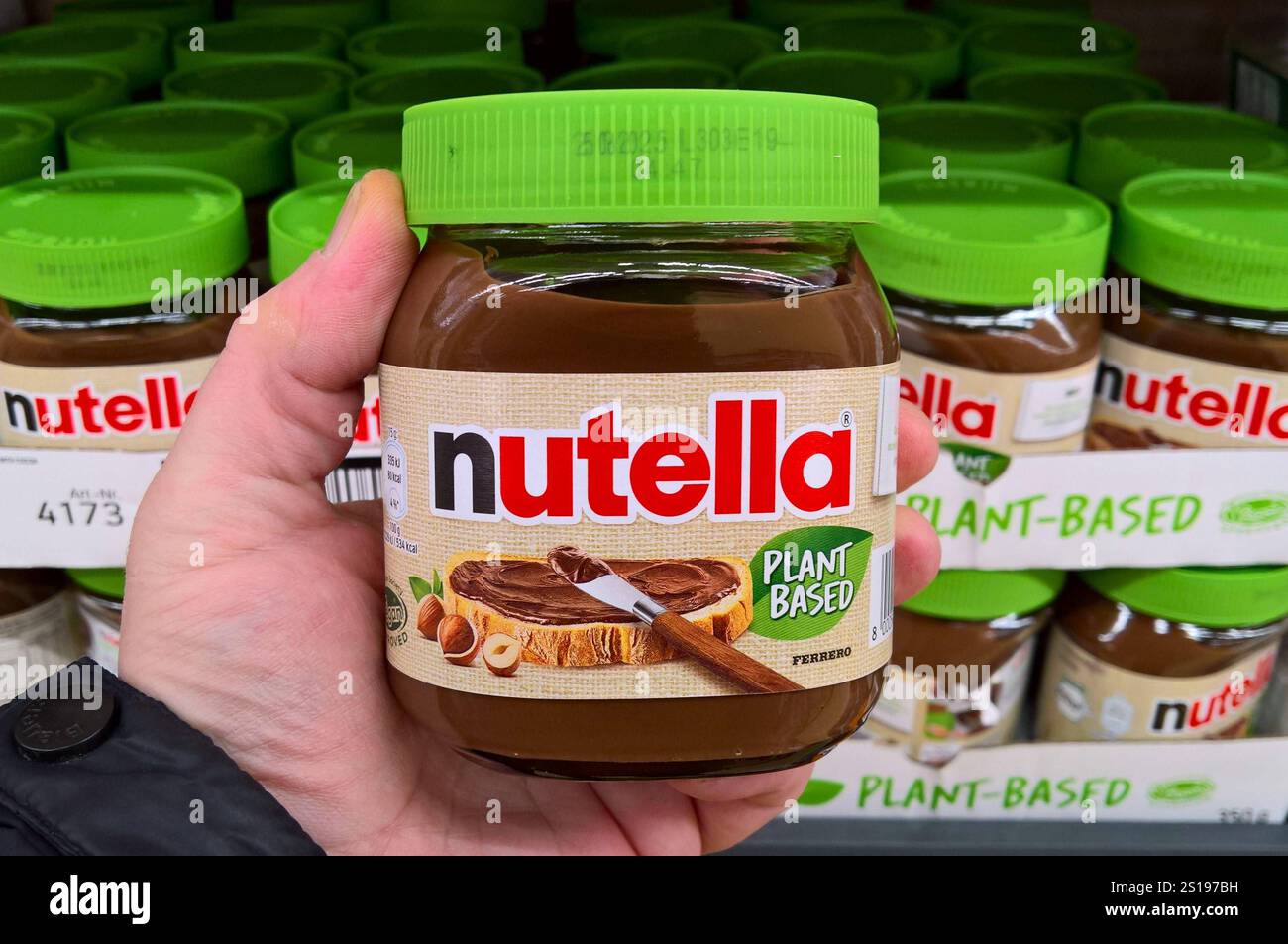 Nutella von Ferrero auf pflanzlicher Basis ist deutschlandweit ab ...