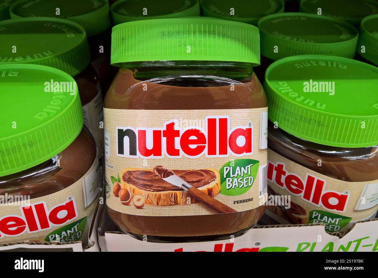 Nutella von Ferrero auf pflanzlicher Basis ist deutschlandweit ab ...