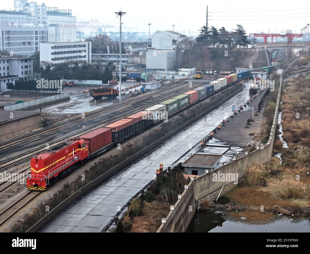 A China-Europe freight train loaded with containers leaves the China ...