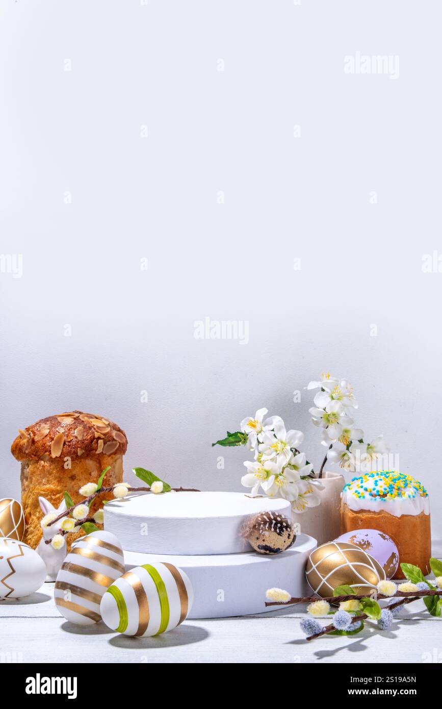 Happy Easter background with Easter eggs, panettone, spring flowers and ...