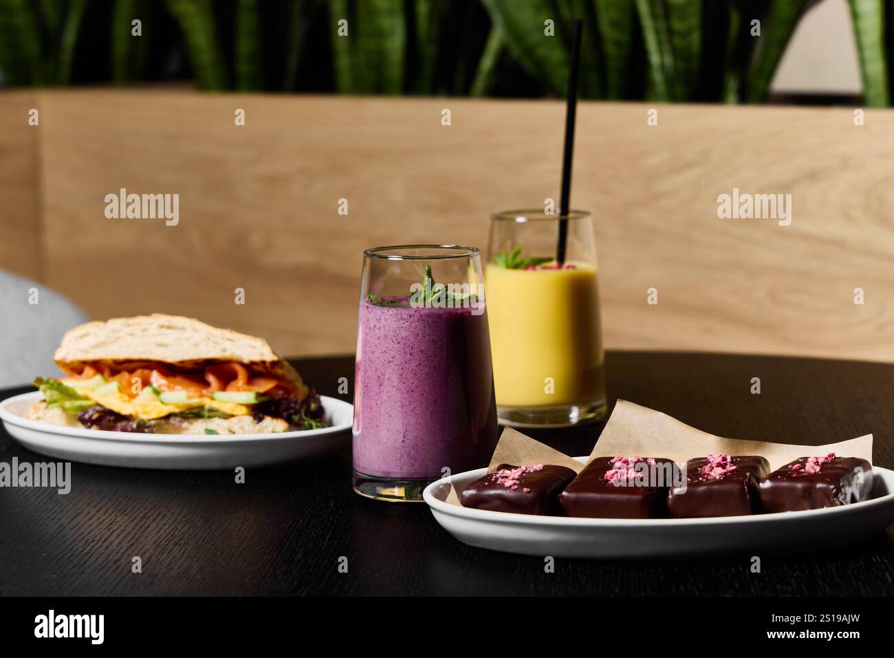 Experience Delicious Smoothies and Sandwiches for a Healthier and ...