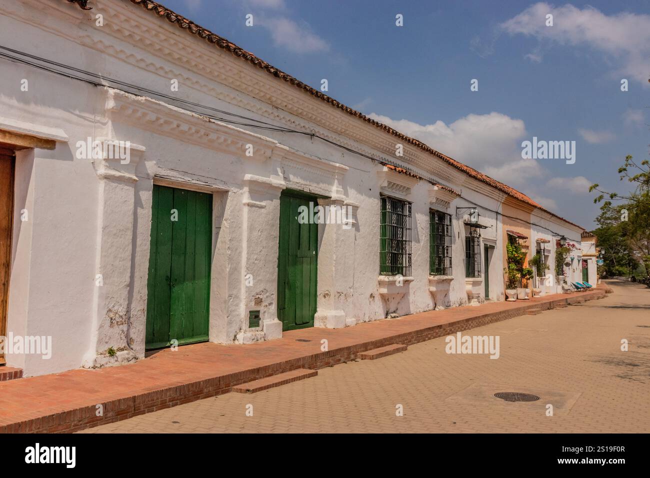 Colonial houses in Santa Cruz de Mompox, Colombia Stock Photo - Alamy