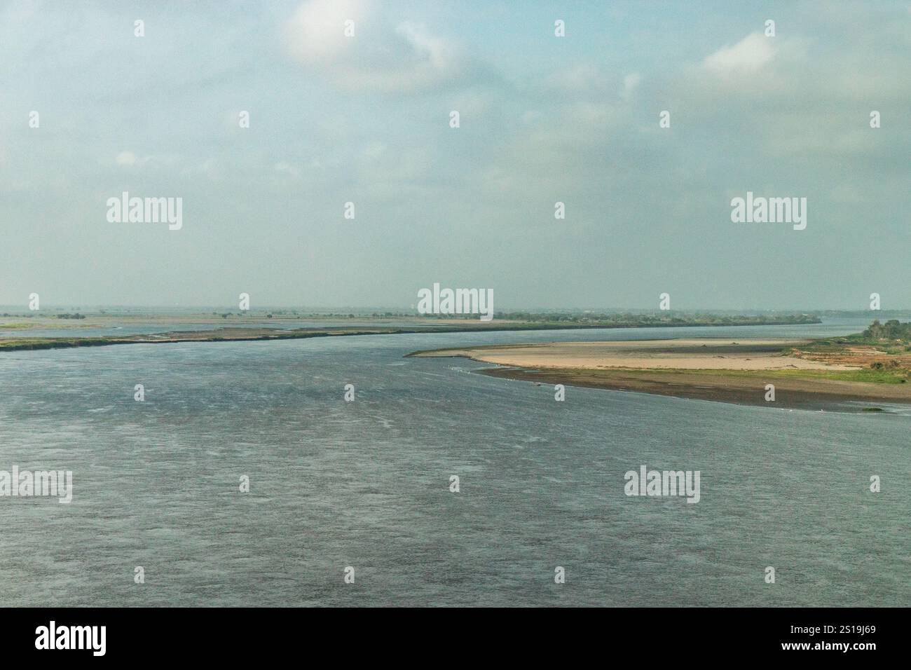 Magdalena river near Magangue, Colombia Stock Photo - Alamy