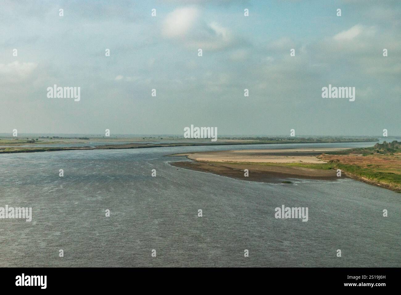 Magdalena river near Magangue, Colombia Stock Photo - Alamy