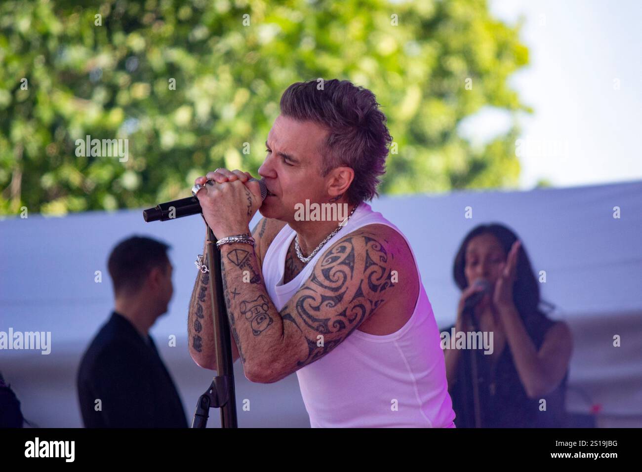 Melbourne, Australia. 02nd Jan, 2025. Robbie Williams performing for ...