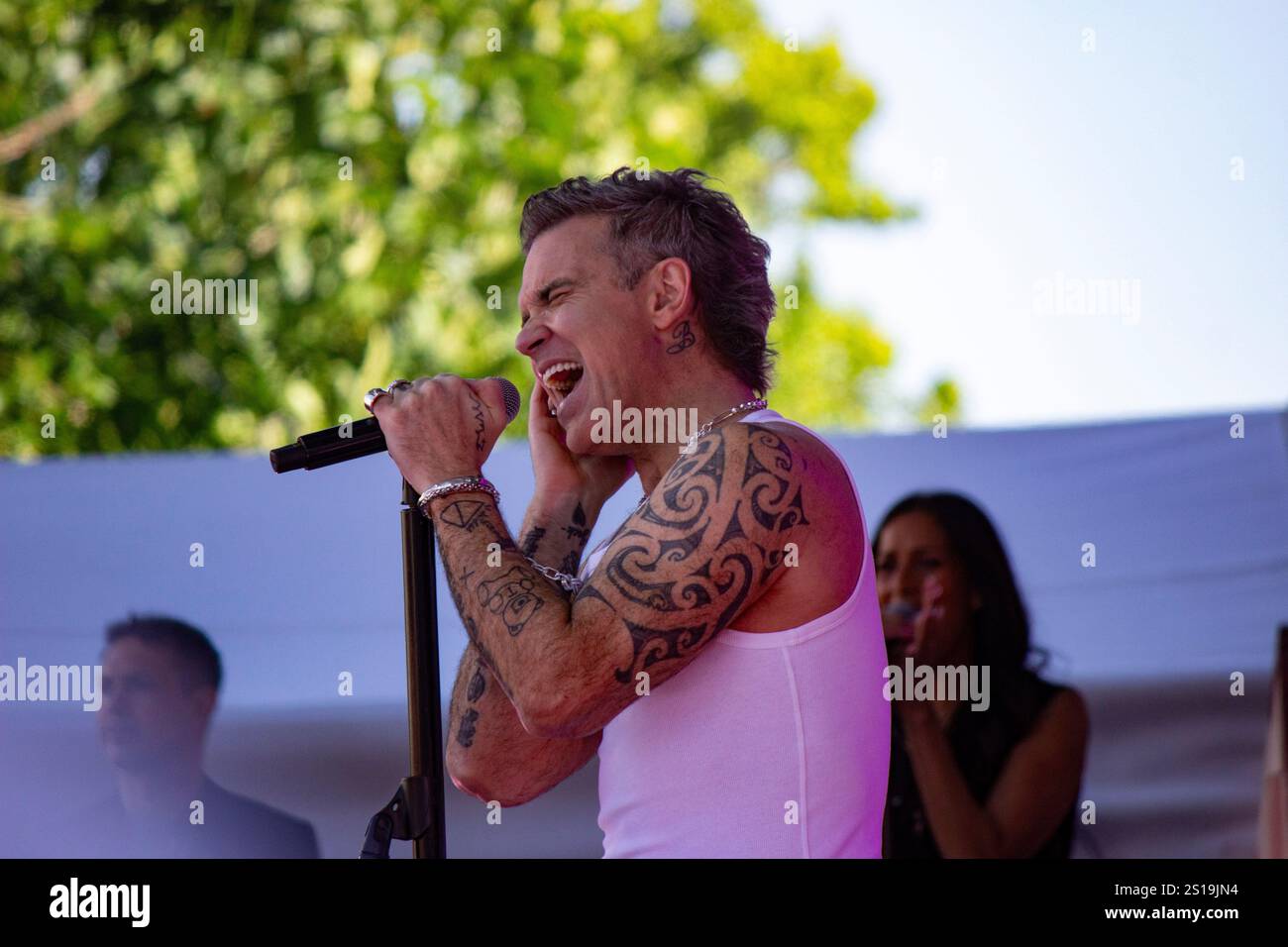 Melbourne, Australia. 02nd Jan, 2025. Robbie Williams performing for ...