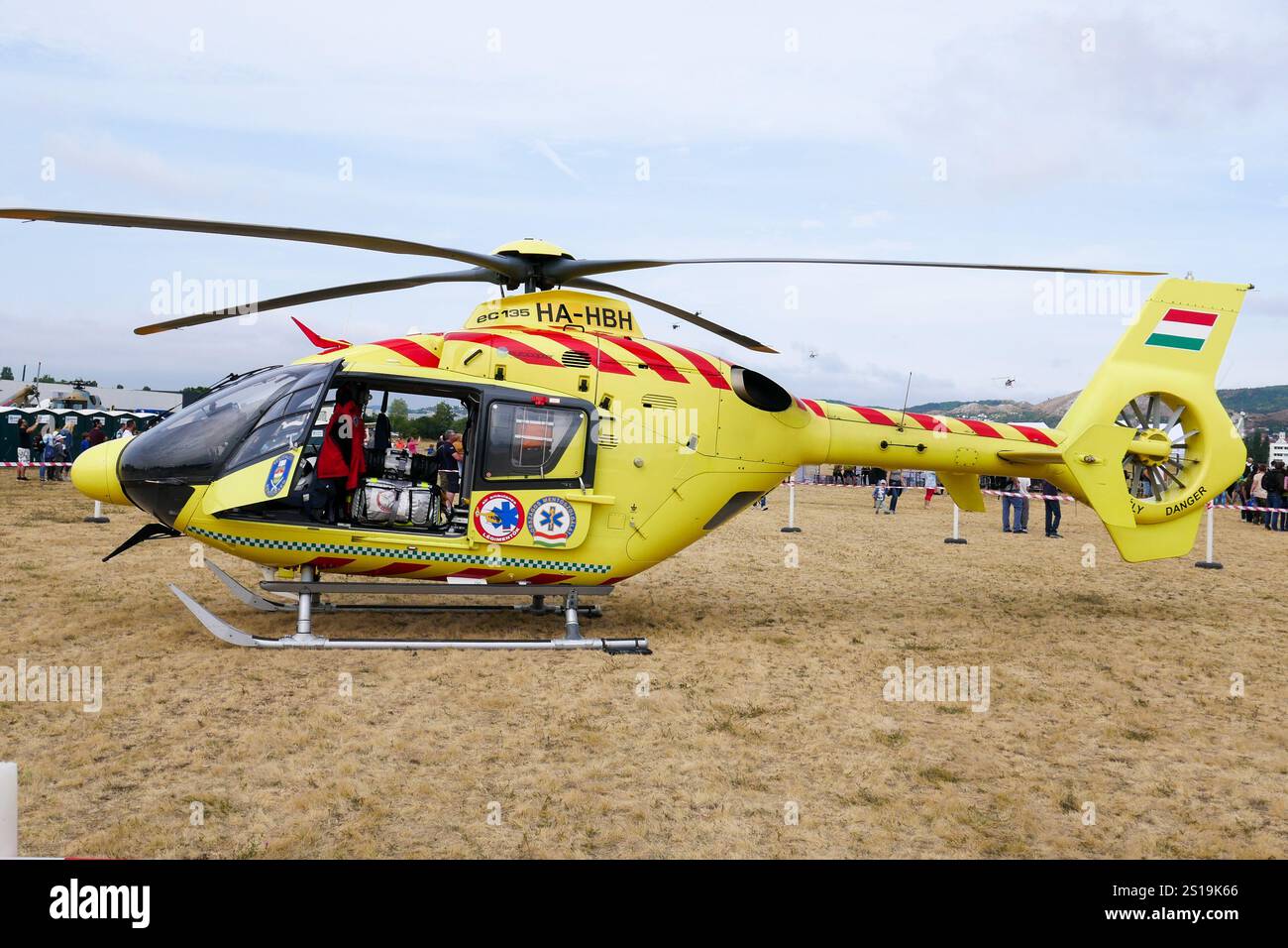 Demo ambulance hi-res stock photography and images - Alamy