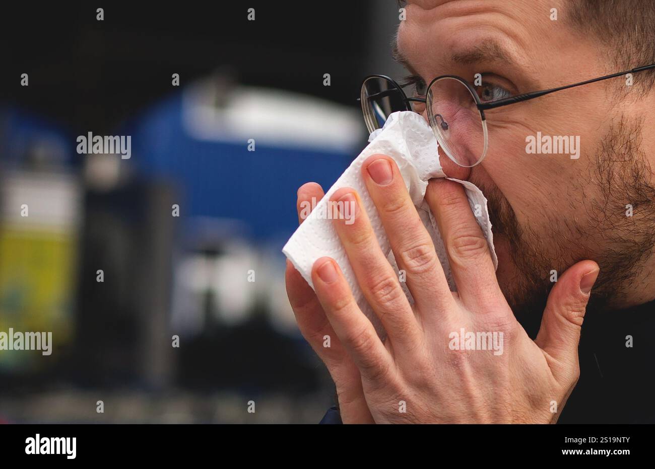 Man runny nose young hi-res stock photography and images - Alamy