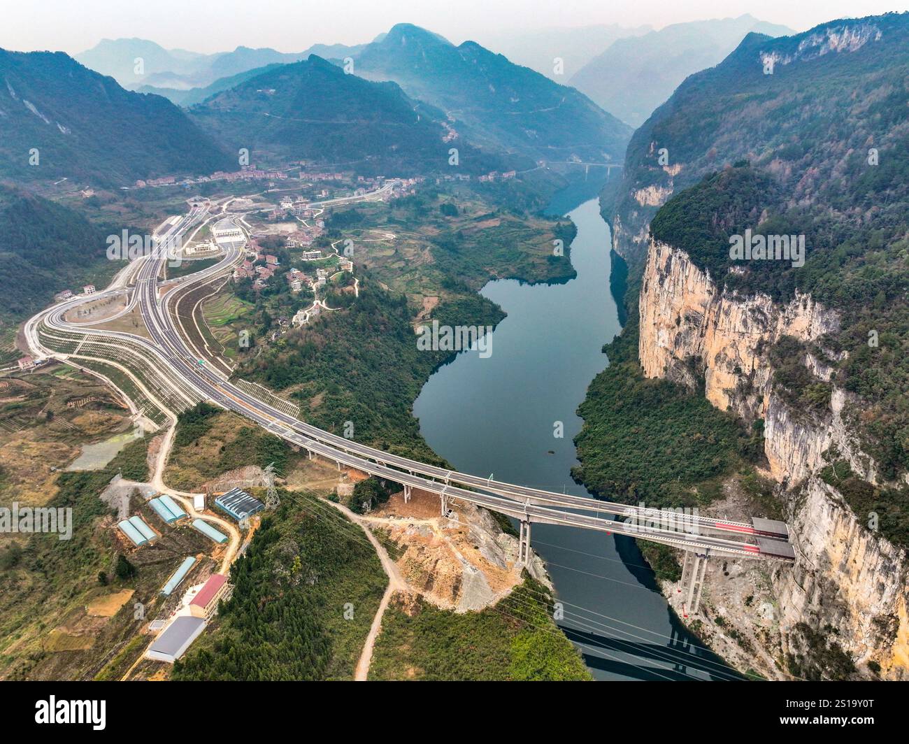 Chongqing. 2nd Jan, 2025. This aerial drone photo taken on Jan. 2, 2025 ...