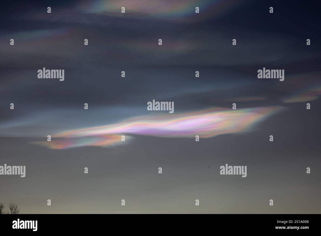 Polar stratospheric cloud, also known as nacreous clouds from nacre, or mother of pearl, due to ...