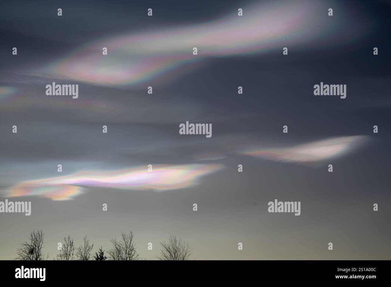 Polar stratospheric cloud, also known as nacreous clouds from nacre, or mother of pearl, due to ...