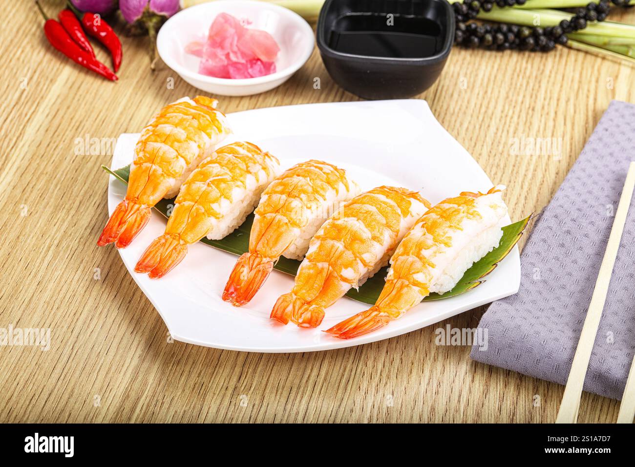 Japanese cuisine - sushi nigiri with prawn Stock Photo - Alamy