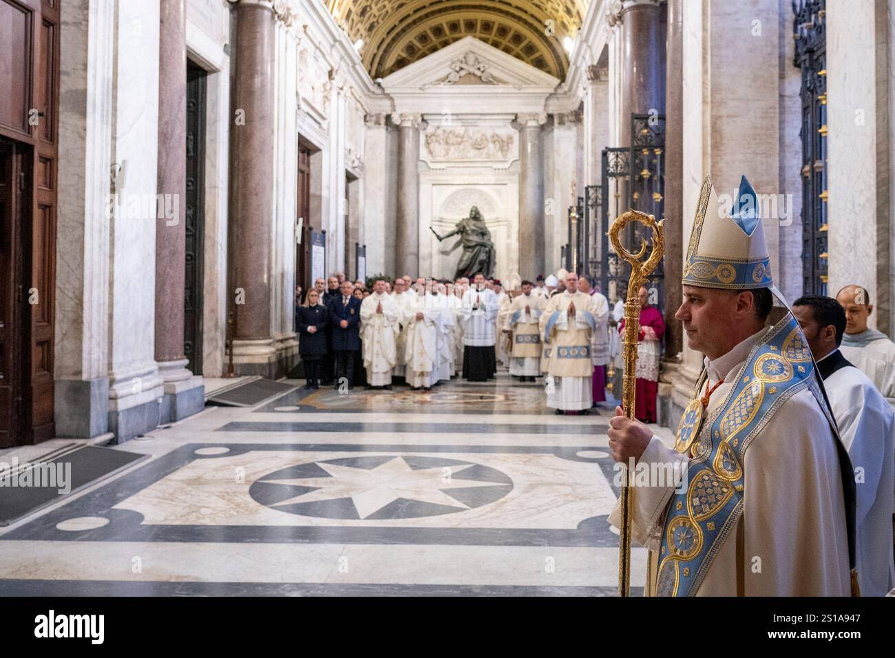Rome, Italy. 01st Jan, 2025. Cardinal Rolandas Makrickas leads the ...